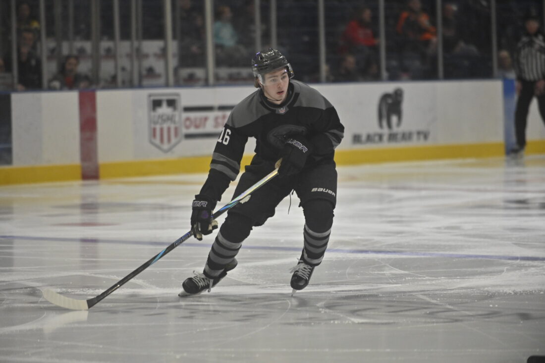 Phantoms take down Chicago, 5-3 | News, Sports, Jobs - The Vindicator
